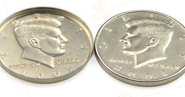 SHIM SHELL COIN - HALF DOLLAR - KM1339