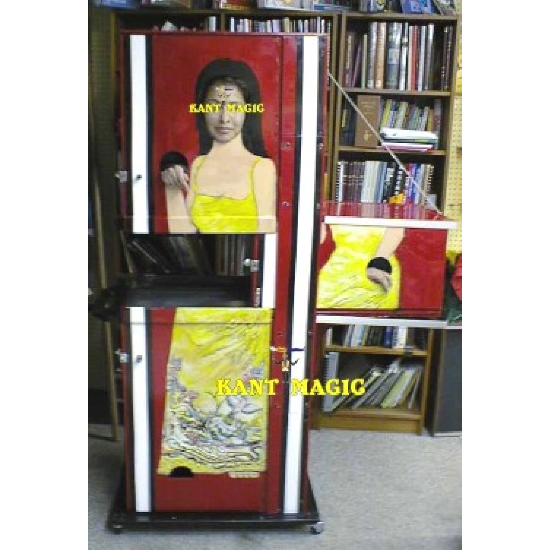 ZIG ZAG LADY ILLUSION - KM0280